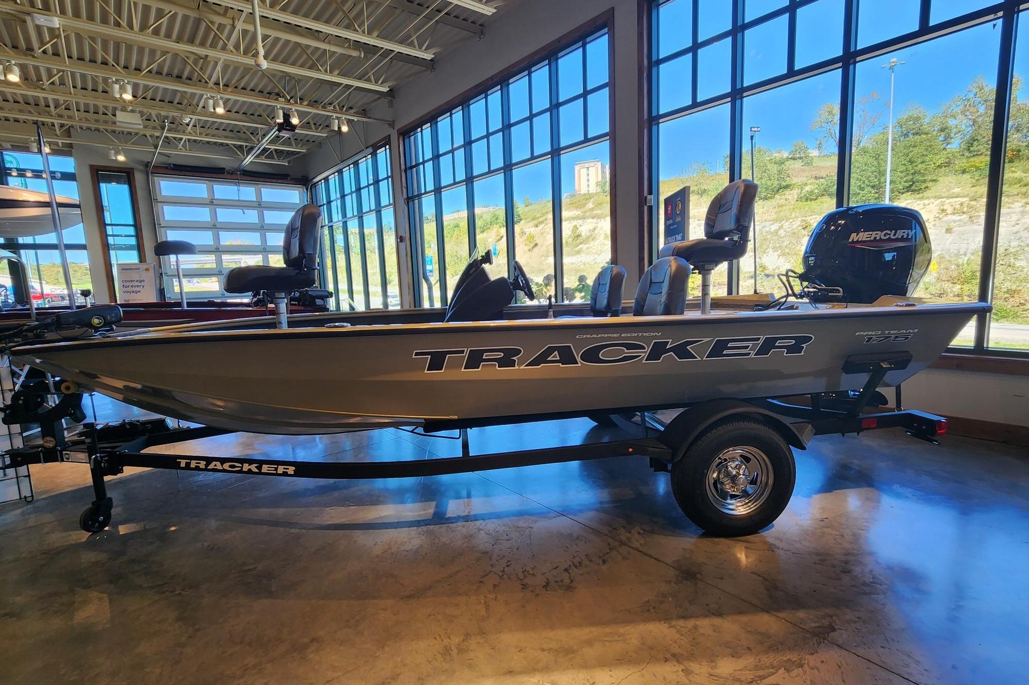 2026 TRACKER PRO TEAM 175 CRAPPIE EDITION | Bass Pro Shops